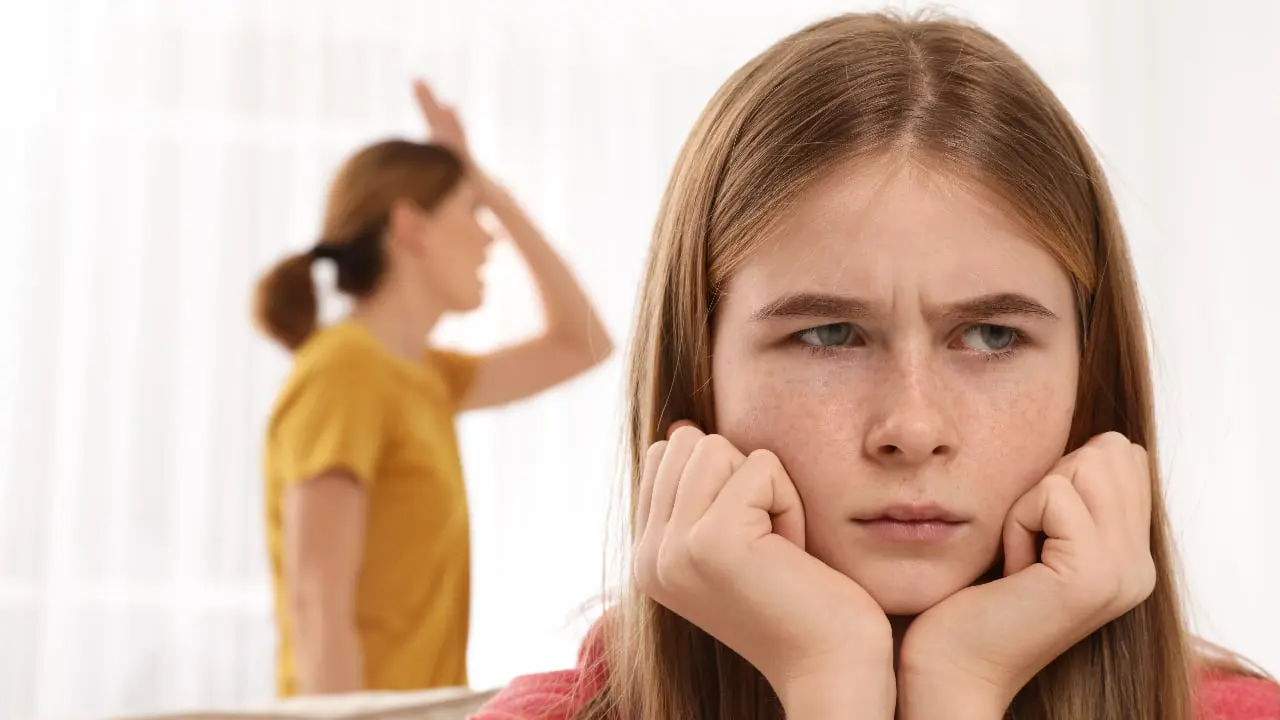 Parenting a Troubled Teen: How to Deal with Explosive Anger ...